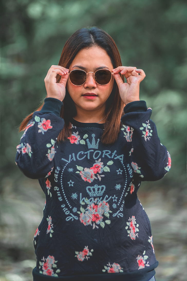 Woman Wearing Black And Red Floral Victoria Long Sleeved Shirt Free